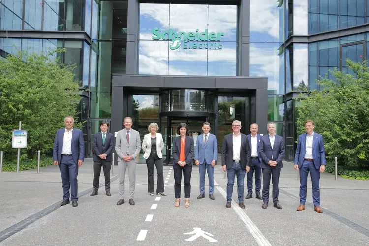 H2 Green Steel joins cross-industry CEO Alliance for Europe - Stegra